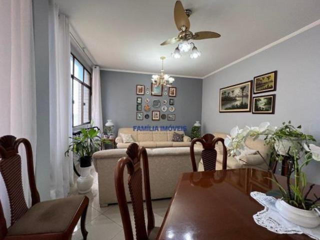 Apartamento à 3 quartos suíte master 2 vagas vista mar Santos SP