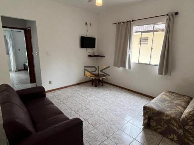 APARTAMENTO A 60 METROS DA ORLA COM SALA,COZINHA,1 BANHEIRO E 1 DORMITÓRIO