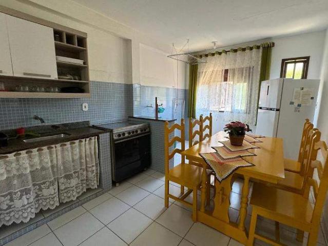 Apartamento aconchegante a 100m da Praia de Santa Mônica – Guarapari/ES