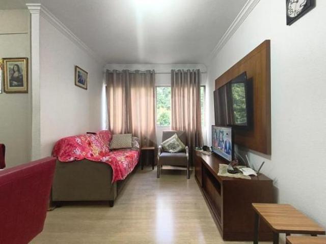 Apartamento aconchegante, bem distribuído e pronto para morar!