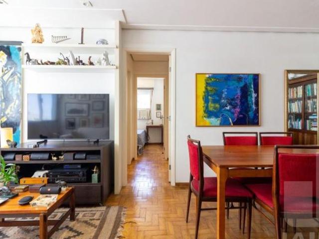 Apartamento aconchegante em Jardim Paulista, com 2 dormitórios e 1 vaga