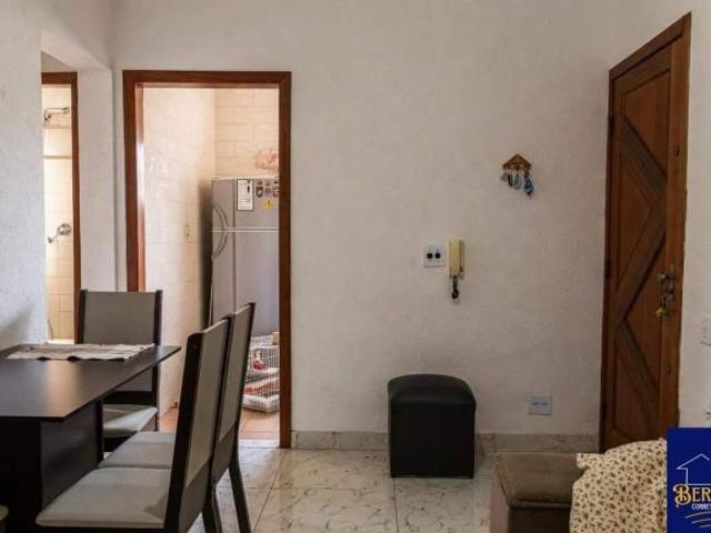 Apartamento Aconchegante no Castelo com Excelente Localização