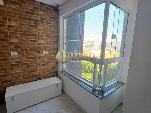 Apartamento aconchegante, sacada c/churrasqueira