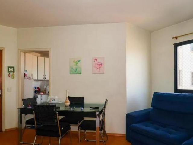 Apartamento aconchegante pronto para morar com 2 quartos e 1 banheiro, perfeito