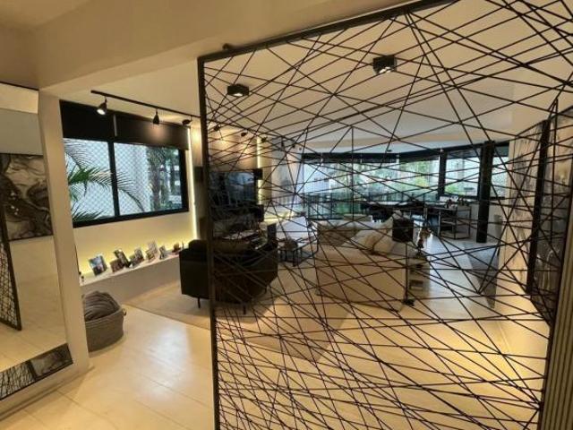 Apartamento Aclimação 4 Dormitórios 247m²