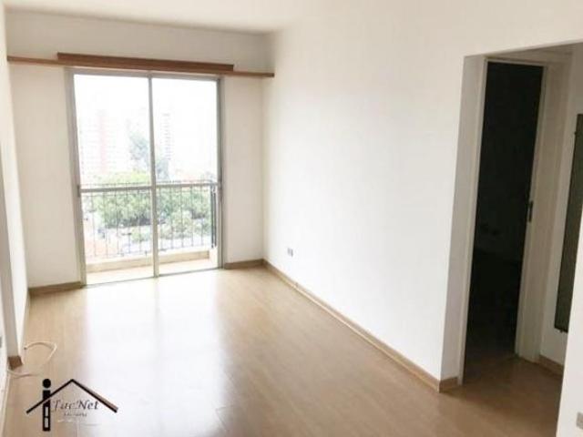 APARTAMENTO ACLIMAÇÃO