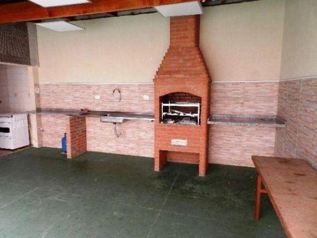 APARTAMENTO ACLIMAÇÃO