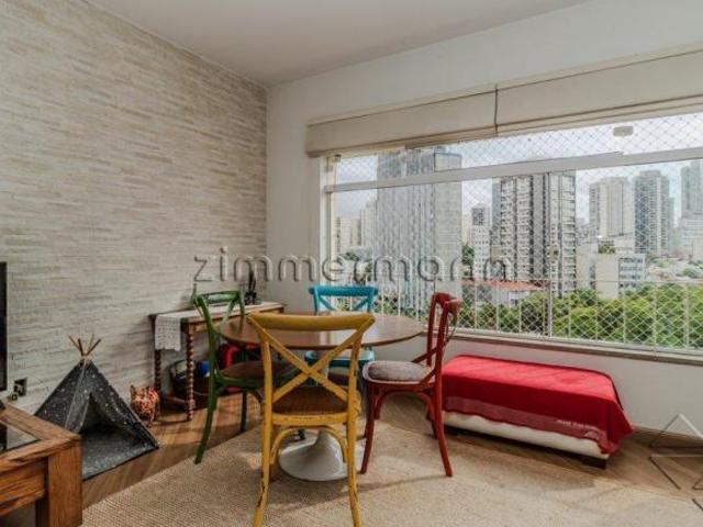 APARTAMENTO ÁGUA BRANCA 3 DORMITÓRIOS