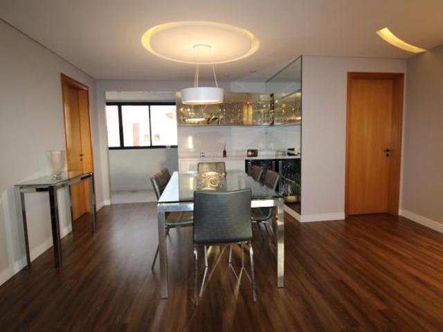 APARTAMENTO AGUA VERDE 127M2 ÚTIL 3 QUARTOS OPCIONAL PARA ESCRITÓRIO