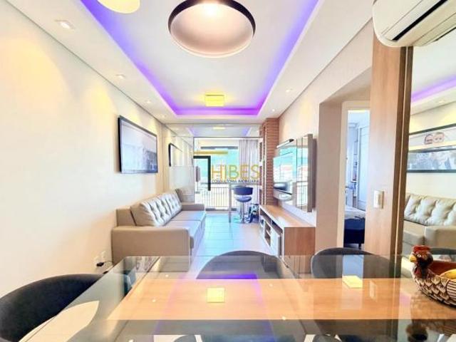 Apartamento agua verde, 2 dorm. 1 suíte, 71 m² priv. andar alto, ensolarado, mobiliado, 2 vagas