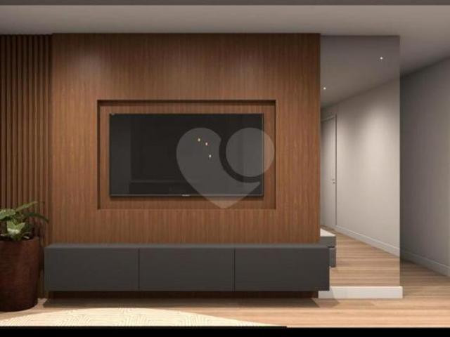 Apartamento Água Verde 2 dormitórios 2 Suítes 1 Vaga Face Norte Semi Mobiliado