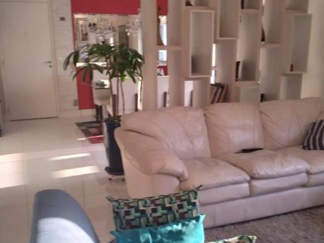 Apartamento ao lado metro vila Sônia