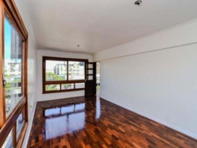 Apartamento ao lado da Sogipa