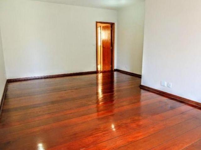 Apartamento ao lado do centro de convivencia no Cambui Vende