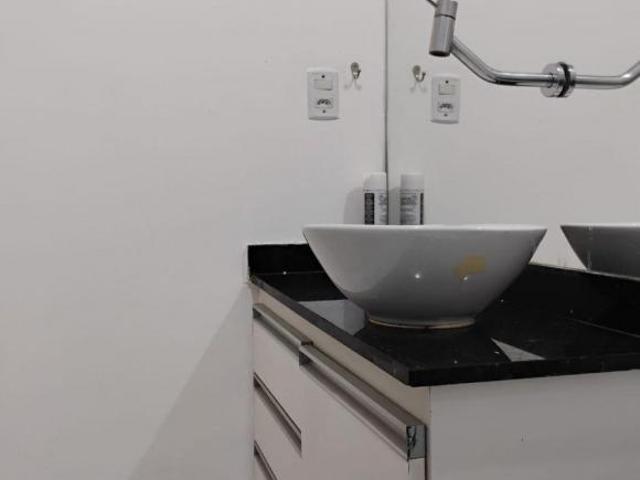 Apartamento ao lado do Supermercado D&apos avó em Taboão da serra, R$280.000