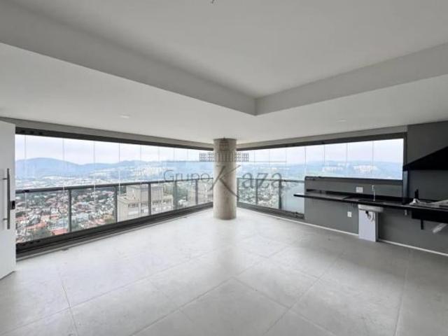 Apartamento Alphaville 4 Dormitórios 244m²