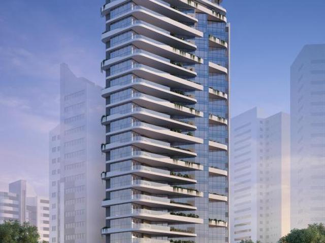 Apartamento altíssimo padrão com 323 m² com 3 suítes e 4 vagas no Água Verde