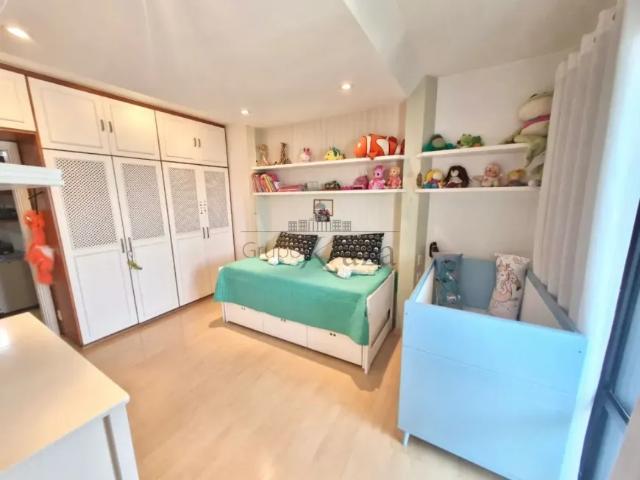 Apartamento Alto da Boa Vista 4 Dormitórios 330m²