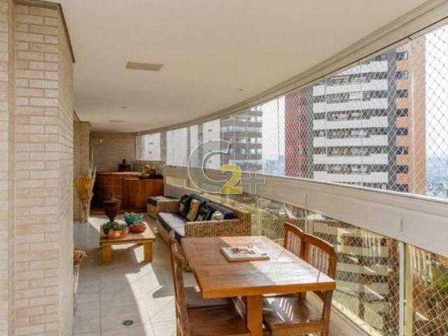 APARTAMENTO ALTO DA LAPA 3 DORMITÓRIOS 3 SUITES 3 VAGAS DE GARAGEM 366m2