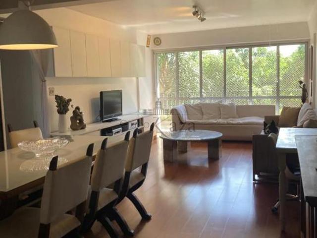 Apartamento Alto da Lapa 2 Suítes 119m²