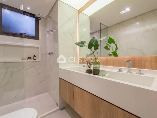 Apartamento Alto da Lapa 4 dormitórios 2 suítes 4 vagas de garagem 218m2