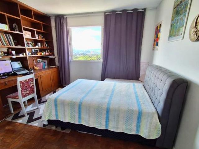 Apartamento Alto da Lapa