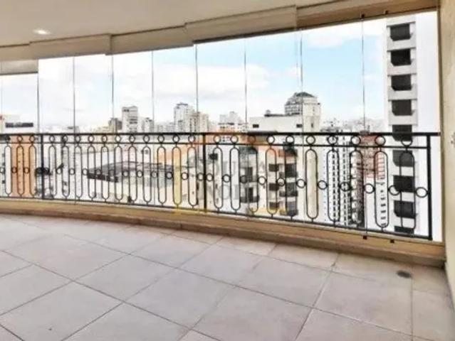 Apartamento alto padrão, 4 suítes, sacada 4 vagas de garagem, andar alto, 200m² Santana