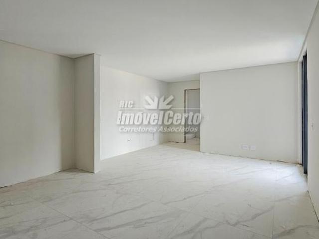 Apartamento alto padrão 87 m² com 2 suítes e 2 vag