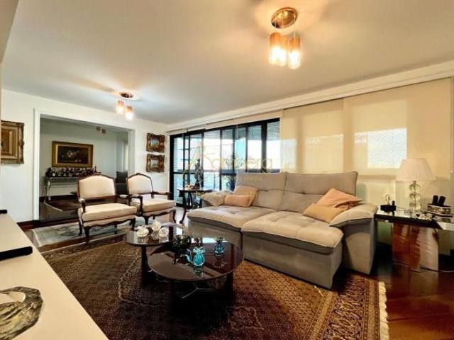 Apartamento Alto Padrão Vila Andrade | 304 m² | 4 Suítes | 5 Vagas
