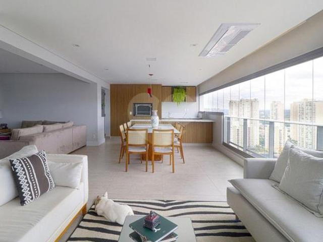 Apartamento Alto Padrão | Vista Infinita | Reforma Completa | Condomínio Clube