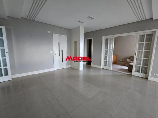 Apartamento Alto Padrão, vista p/ Praça Ulysses Guimarães