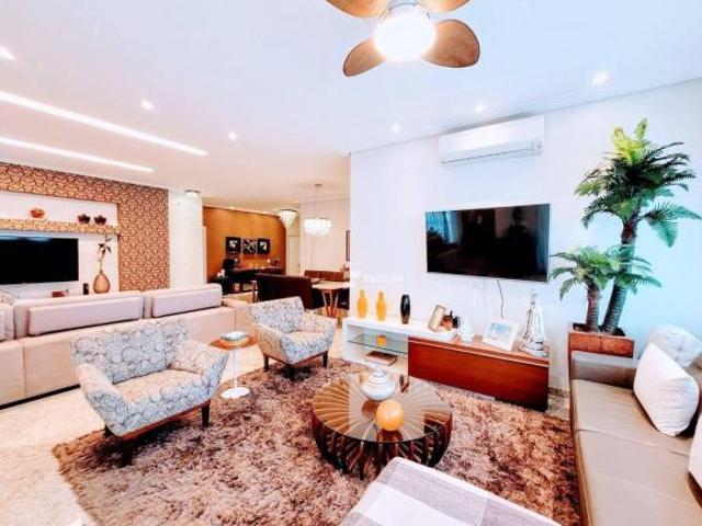 Apartamento Alto Padrão à venda na Pitangueiras Guarujá / SP