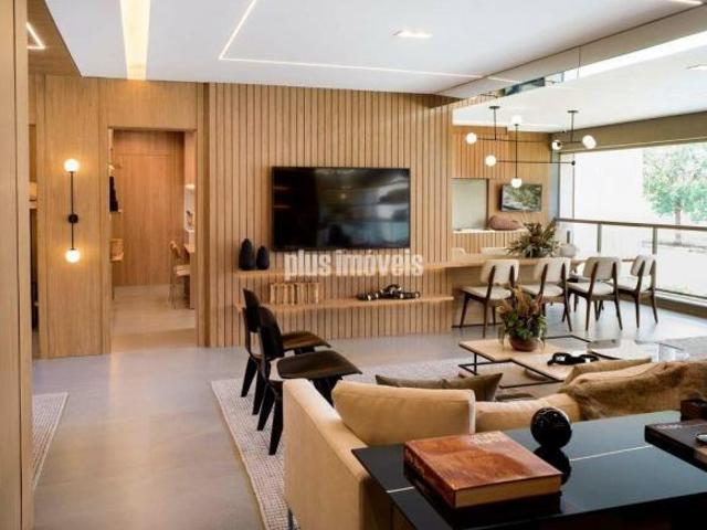 Apartamento Alto Padrão à Venda na Rua Santa Justina, 34 Vila Olímpia 160 m² 3 Suítes 3 Vaga