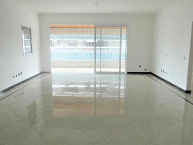 Apartamento Alto Padrão à venda no Canto do Forte em Praia Grande SP