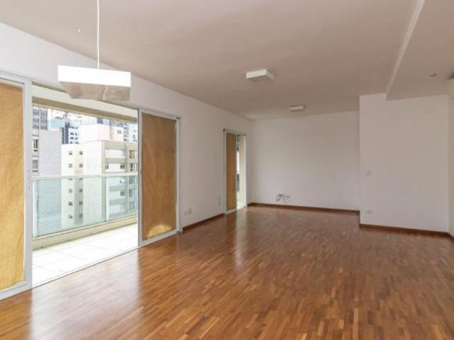 Apartamento alto padrão à venda no Condomínio Gran Paradiso no Paraíso em São Paulo SP