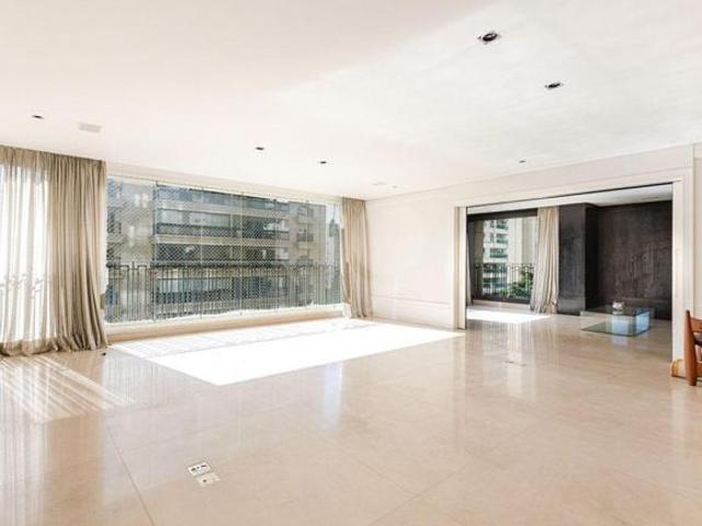 Apartamento Alto Padrão à Venda no Itaim Bibi – Sofisticação e Espaço Incomparáveis!