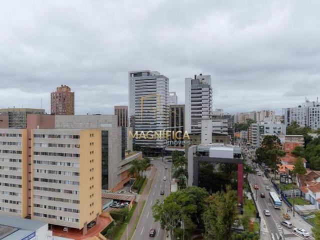 Apartamento Alto Padrão à Venda – Centro Cívico, C