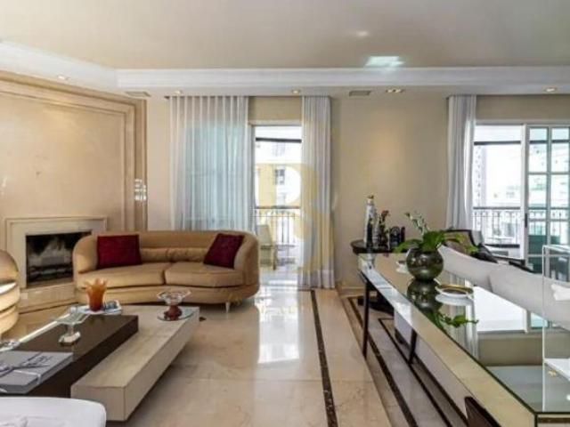 Apartamento alto padrão á venda de 331m², com 4 suítes e 5 vagas na Vila Nova Conceição