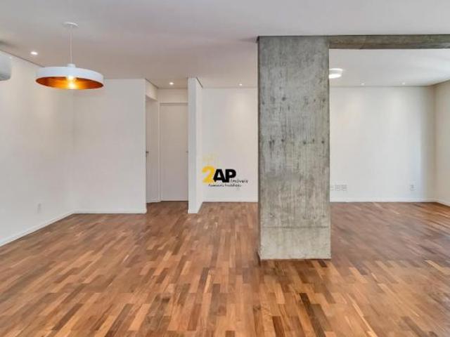 Apartamento Alto Padrão à Venda em Cerqueira César, com 2 Quartos, 2 Suítes, 3 Salas e 128m² de áre