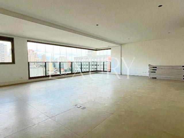 Apartamento Alto Padrão à Venda em Perdizes – 222m² 4 Suítes Estuda Permuta por apartamento de m