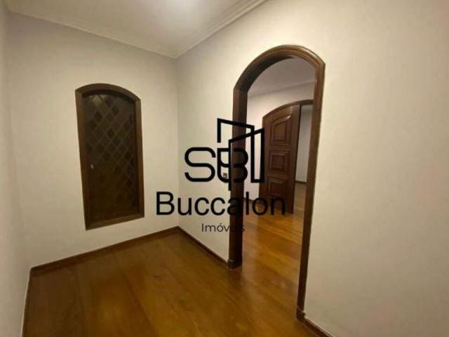 Apartamento alto padrão à Venda — Santos/SP | 334 m² • 1 por Andar • Reformado • 2 Quadras da Praia