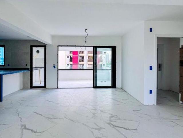 Apartamento Alto Padrão à venda 3 suítes em condomínio fechado na cidade de Campinas