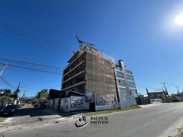 Apartamento alto padrão beira mar em Matinhos