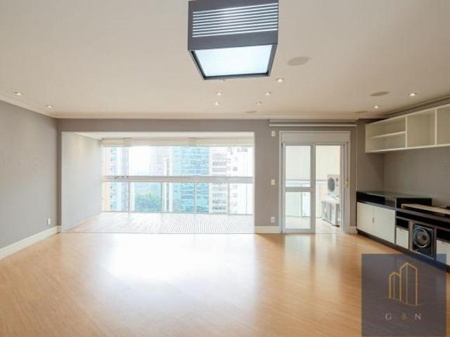 Apartamento Alto Padrão Camp Life: Lazer completo e natureza em condomínio com 8.000m² de infraestru