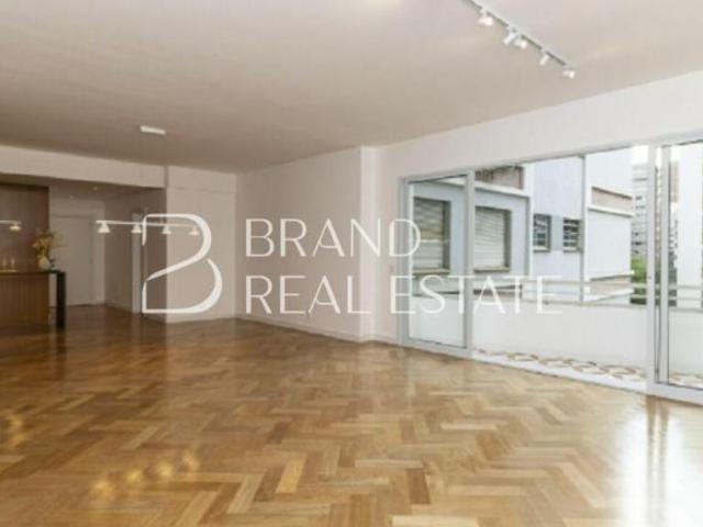 Apartamento Alto Padrão com 3 Suítes, 168m² e Acabamento Completo