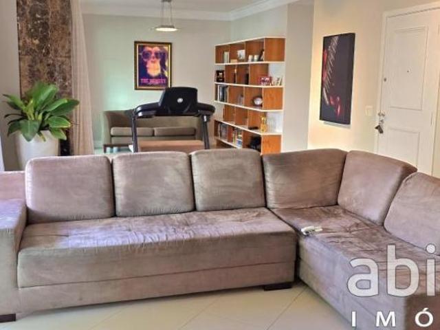 Apartamento Alto Padrão com 3 Suítes e Varanda Gourmet na Vila Suzana 193m² e 4 Vagas