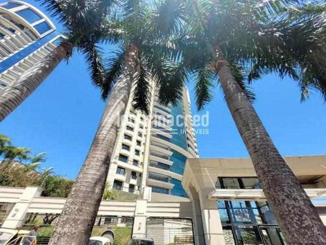 Apartamento alto padrão com 4 quartos sendo 3 suítes no Edifício Palazzo Veronesi à Venda Nova Proch