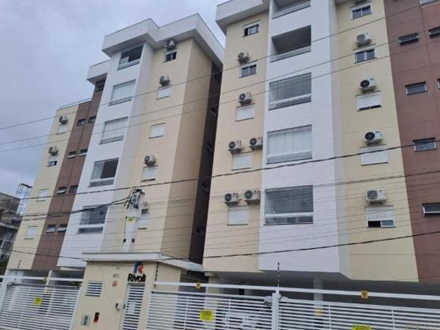 Apartamento alto padrão com moveis 300 metros da orla da praia