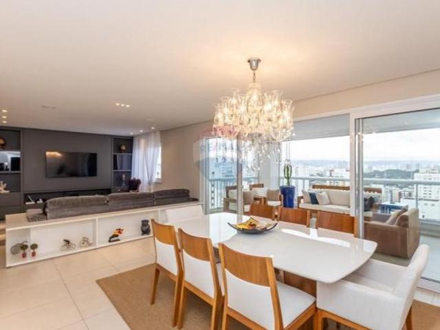 Apartamento Alto Padrão com Varanda Gourmet e 4 Vagas na Vila Hamburguesa – Conforto, Estilo e Exclu