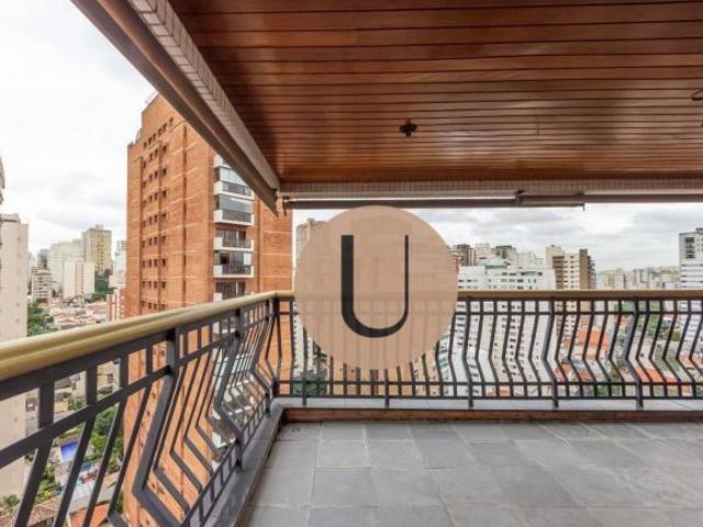 Apartamento Alto Padrão com Vista Permanente em Perdizes – 200 m², 5 Dormitórios, 4 Suítes, 4 Vagas